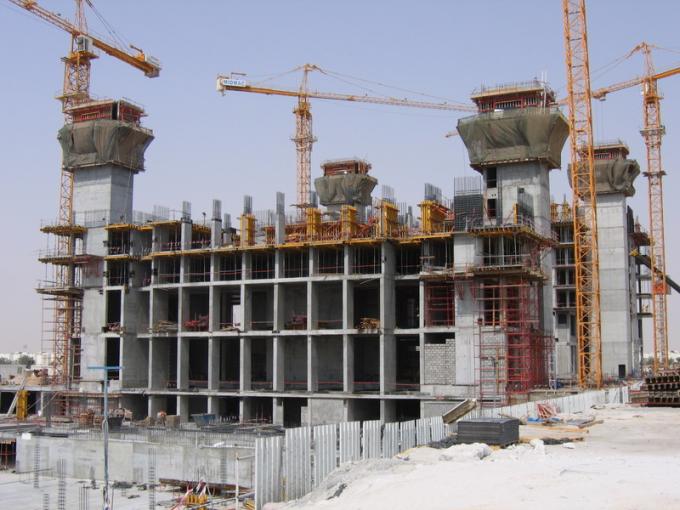 Cost Effective Auto-climbing Formwork System ACS50 with Adjustable truss